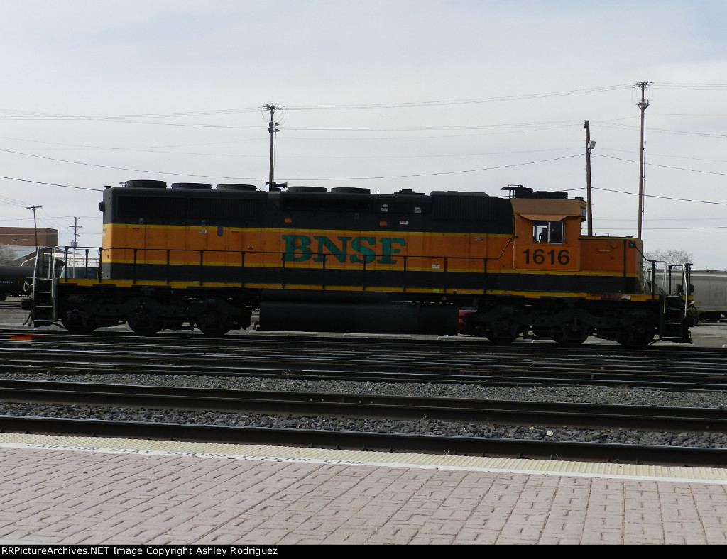 BNSF 1616